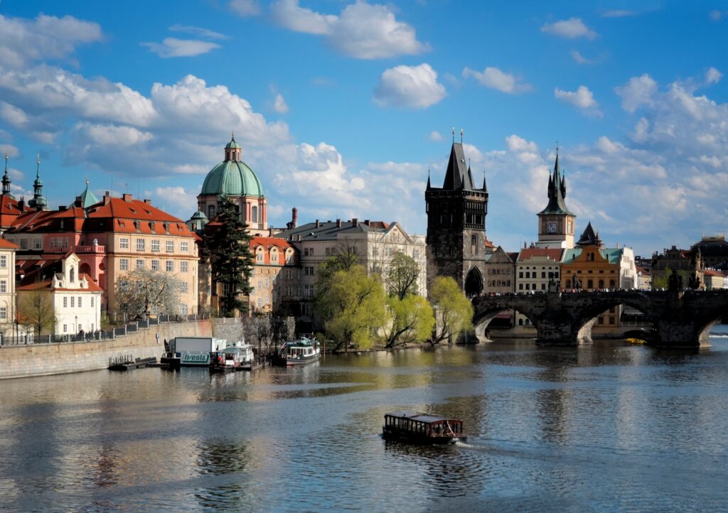 Fotoelektronika – Fotók, elektronikai kapcsolások és Spice (TINA ...